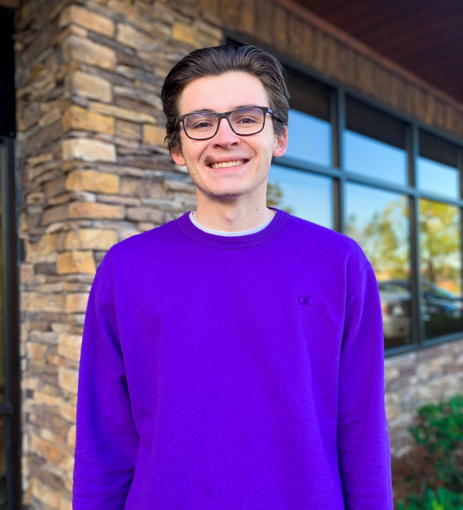 Hunter Eaton – Intern | Van Meter Insurance